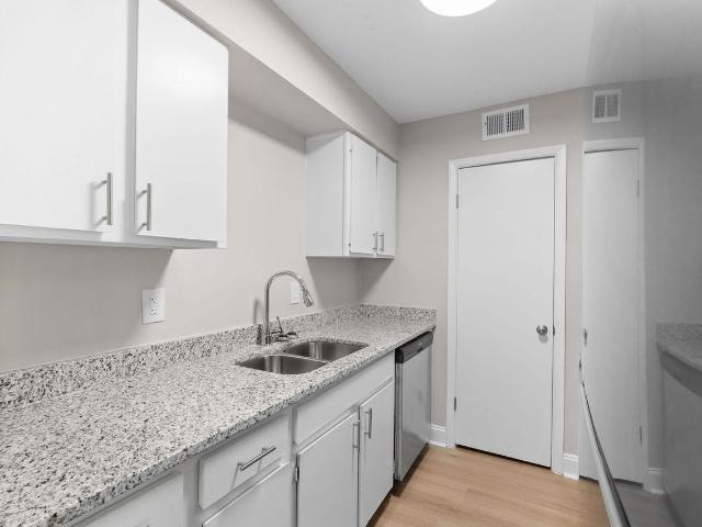 Savannah Ridge 3 Bedroom Apartment for Rent at 1200 W Martintown Rd, North Augusta, SC 29841