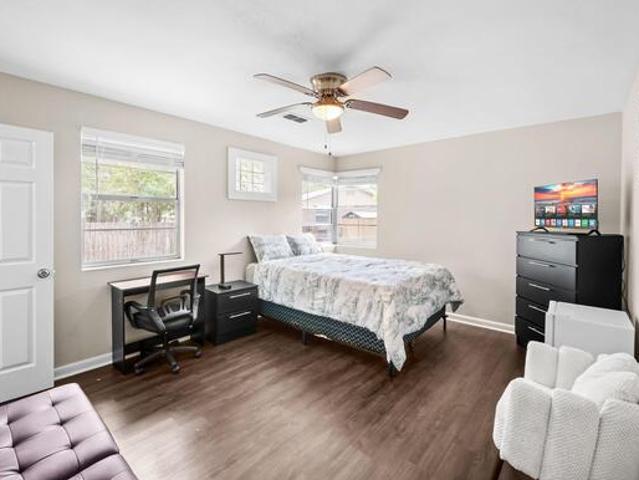 Save Money! All Utilities Included Clean & Comfortable