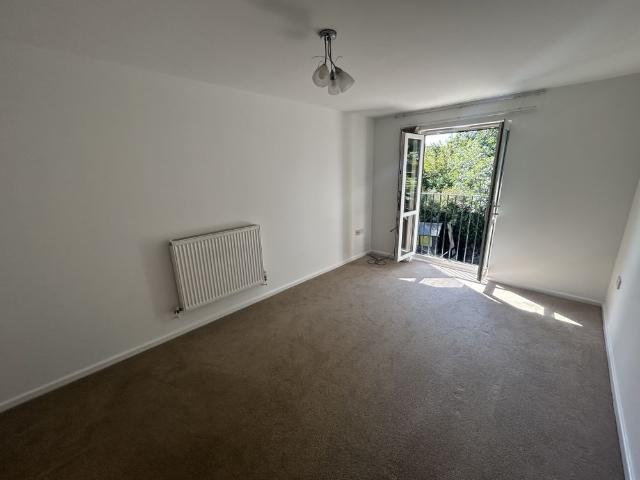 Savernake Street, Swindon