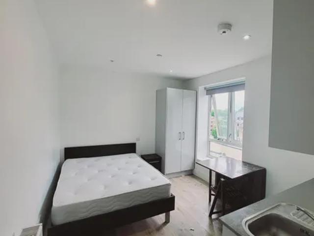 Savers, 307 311 Kilburn High Road, London, NW6 2DB, United Kingdom | Studio apartment for rent #137837337 | Rentberry