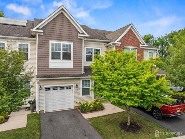 Savoth Ln, Colonia, Condo For Sale