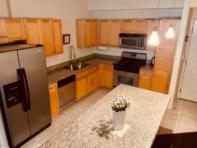 SAVOY luxury condo in affordable price!