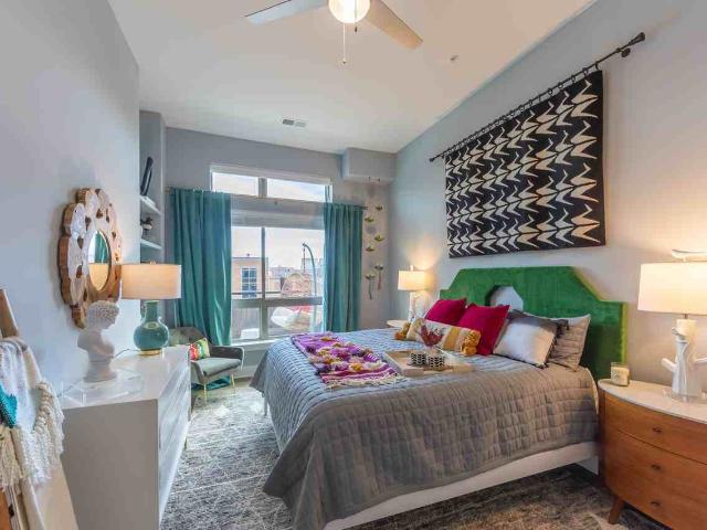 Savoy NC 1 Bedroom Apartment for Rent at 650 E Brooklyn Village Ave, Charlotte, NC 28202 Second Ward