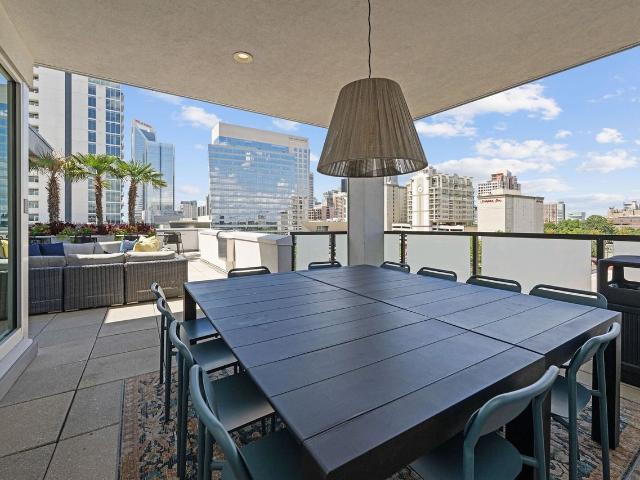 Savoy NC Studio Apartment for Rent at 650 E Brooklyn Village Ave, Charlotte, NC 28202 Second Ward