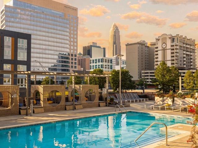 Savoy NC Studio Apartment for Rent at 650 E Brooklyn Village Ave, Charlotte, NC 28202 Second Ward