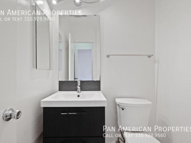 Sawtelle 2 Bedroom Apartment for Rent at 11275 Westminster Ave, Los Angeles, CA 90066 Mar Vista