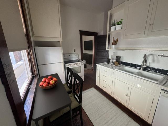 Sawyer Grocery 1 Bedroom Apartment for Rent at 201 S Main St, Fort Worth, TX 76104