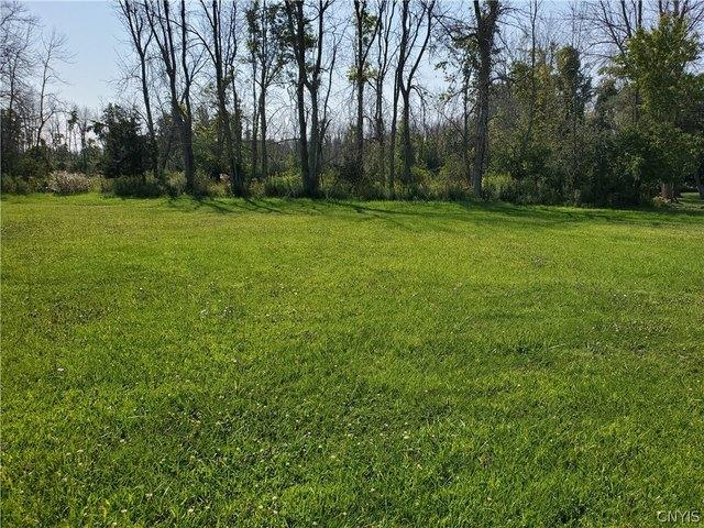 Sawyers Bay Rd S, Henderson, NY 13650