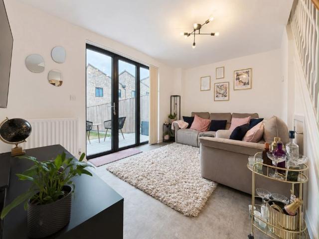 Sawmill Mews, S41