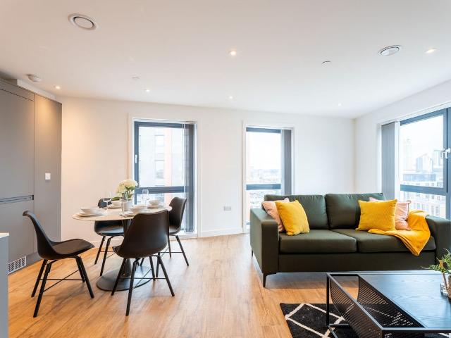 Saxton Lane, Phoenix Saxton Lane LS9, 2 bed flat to rent, £1,400 pcm | PrimeLocation