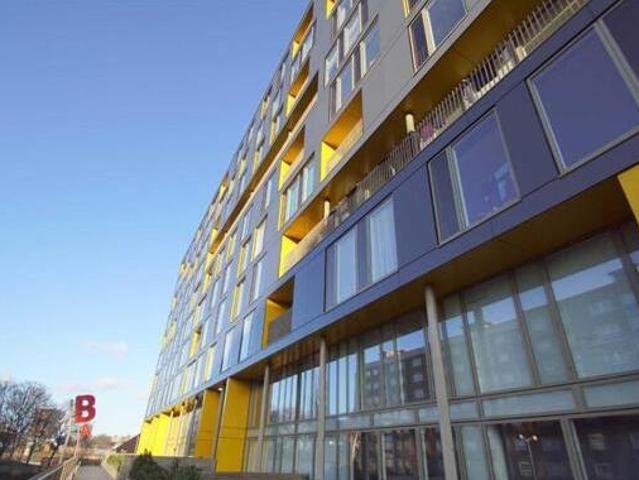 Saxton, The Avenue, 1 Bedroom Flat