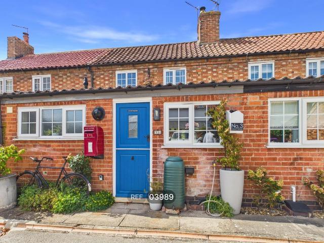 Saxtons Cottages, The Posts, Cropwell Butler, Nottingham NG12, 1 bed terraced house to rent, £875 pcm | PrimeLocation
