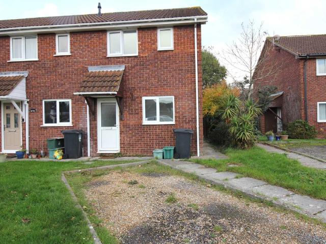 Saxby Close, Worle BS22, 2 bed end terrace house to rent, £1,050 pcm | PrimeLocation
