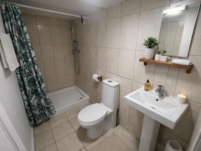 Saxby Street, Leicester LE2, Studio to rent, £800 pcm | PrimeLocation