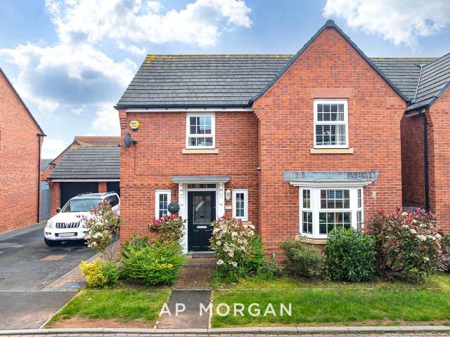 Saxifrage Close, Bromsgrove, Worcestershire B61, 4 bed detached house to rent, £2,000 pcm | PrimeLocation