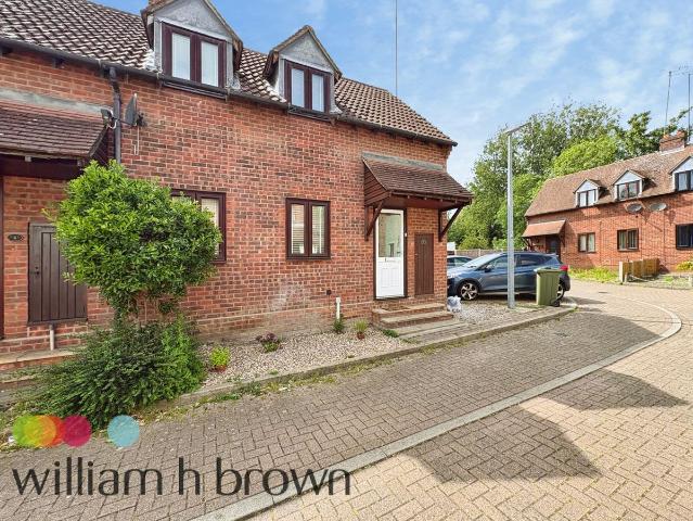 Saxon Bank, Braintree CM7, 2 bed end terrace house to rent, £1,400 pcm | PrimeLocation