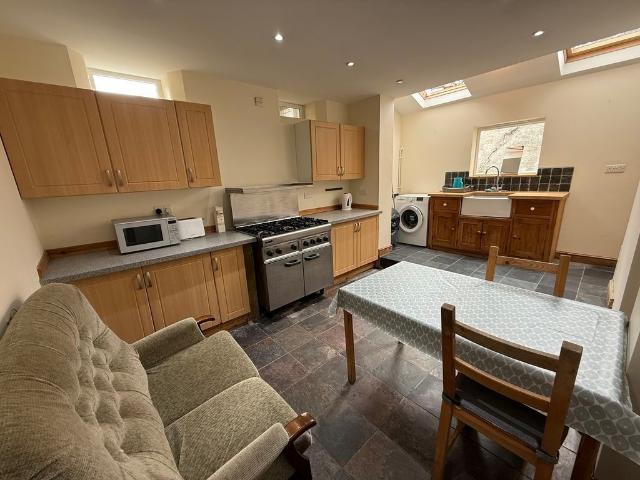 Saxon Close, Watchet TA23, 1 bed flat to rent, £750 pcm | PrimeLocation