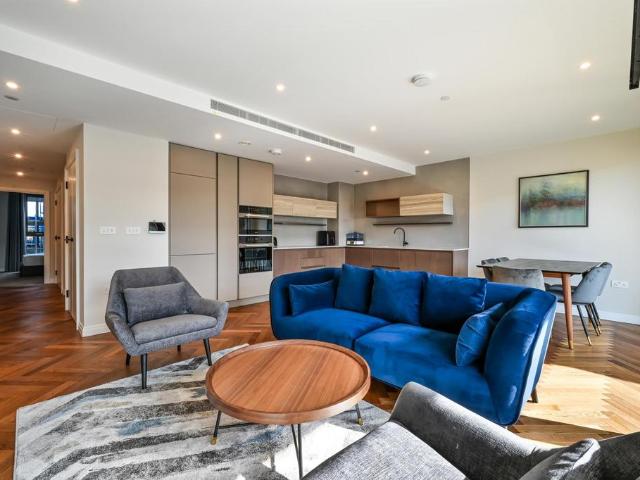Saxon House, Kings Park Road, London. 2 bed flat to rent £4,203 pcm £970 pw