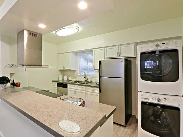 Saxony 2 Bedroom Apartment for Rent at 301 West Medlock Drive, Phoenix, AZ 85013