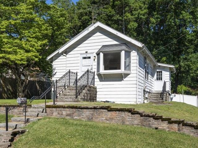 Saybrook Rd, Worcester, Home For Sale