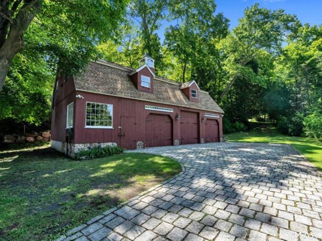 Saybrook Rd, Haddam, Home For Sale
