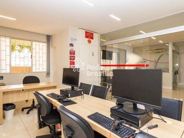 SGAS 902 Edifício Athenas 3 Lojas comerciais com vaga de garagem Asa Sul