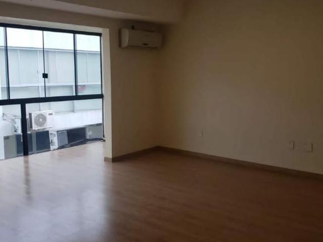 SGAS 915 ED. OFFICE CENTER