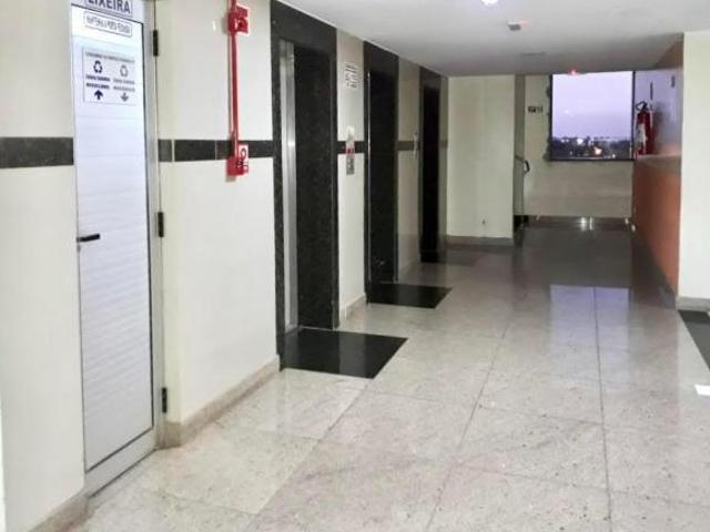 SDS Venâncio VI sala 401 com banheiro privativo temos várias opções de sala