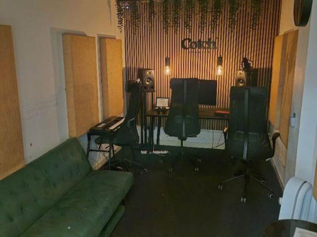 SE16, Studio to rent, £975 pcm | PrimeLocation