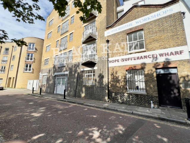 SE16 1 bed apartment to rent £2,058 pcm £475 pw
