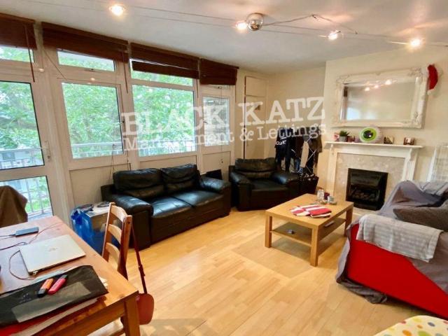 SE16 3 bed apartment to rent £3,098 pcm £715 pw