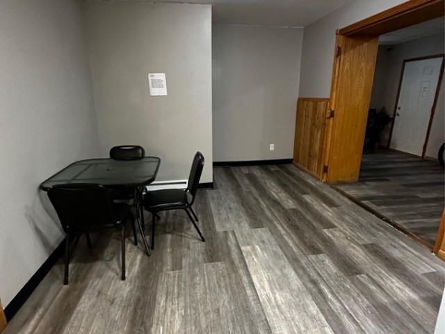 SE1108 1 Bedroom Apartment for Rent at 1108 2nd Ave, Eau Claire, WI 54703 Randall Park