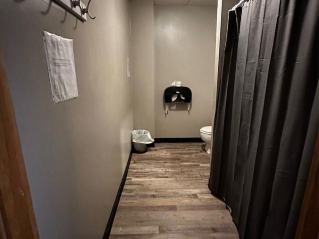 SE1108 1 Bedroom Apartment for Rent at 1108 2nd Ave, Eau Claire, WI 54703 Randall Park