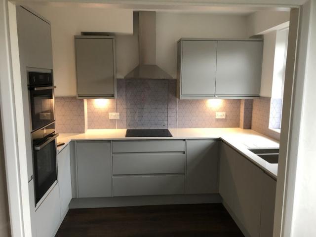 SE12 Courtlands Estate 2 bed maisonette