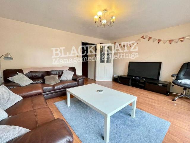SE1 4 bed house to rent £4,312 pcm £995 pw