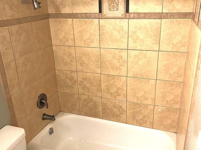 se86th 1 Bedroom Apartment for Rent at 3636 Se 86th Ave, Portland, OR 97266 Lents