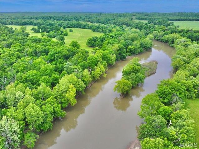 SE 800 Rd # T25, Collins, MO 64738