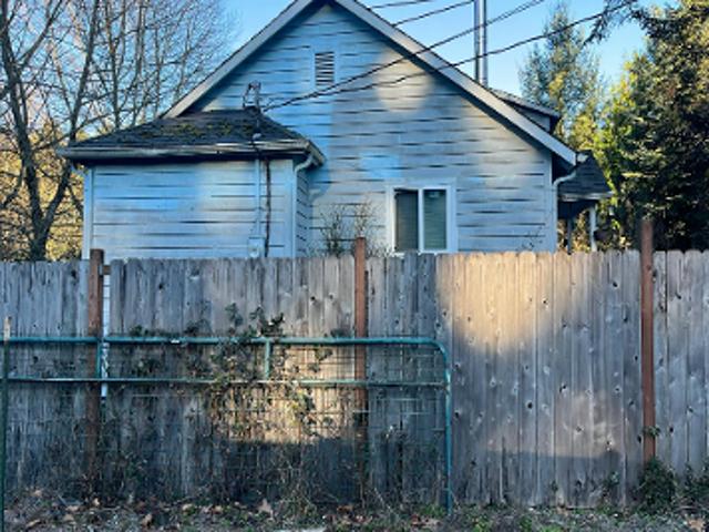SE 108th St