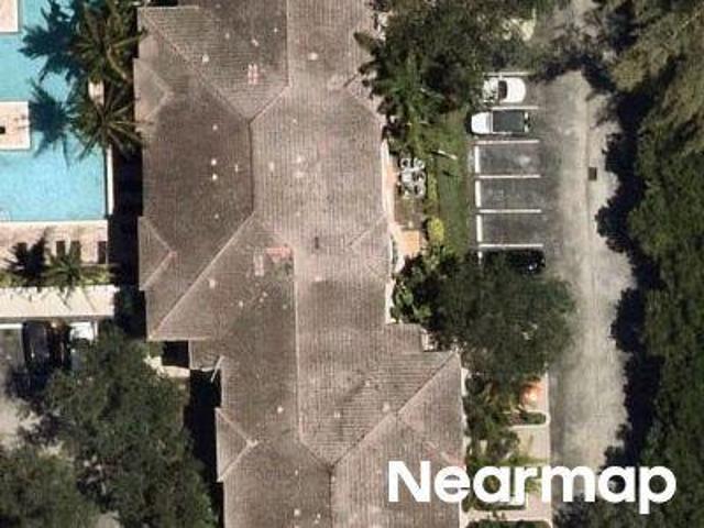 SE 10th Ave Apt 403