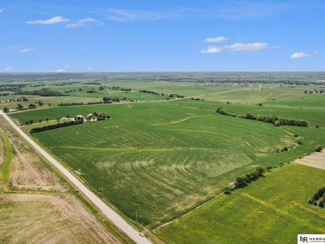 SE 1/4 18 12 Platteview Rd, Springfield, NE 68059