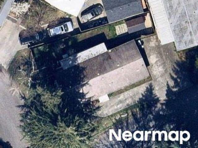 SE 226th St