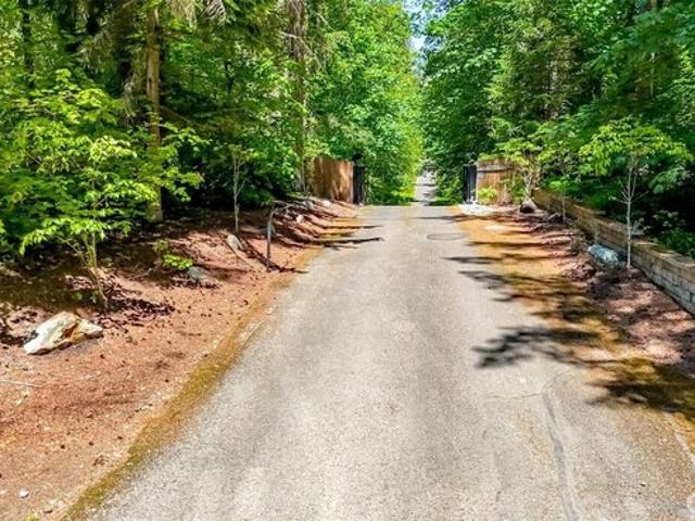 SE 287th St, Kent, WA 98042