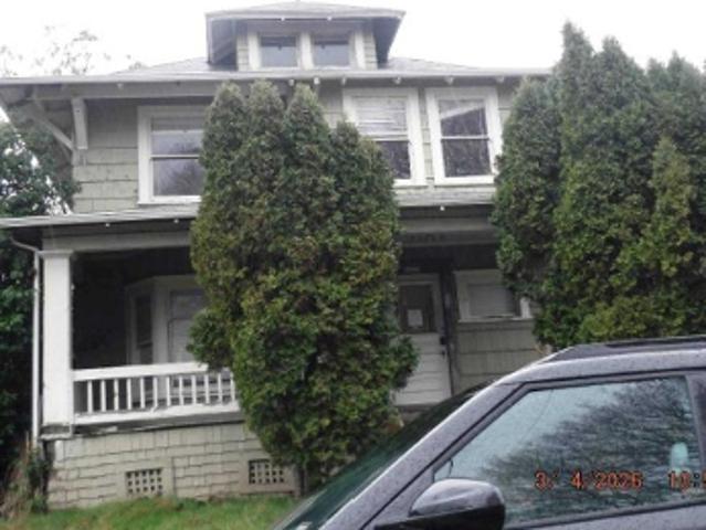 SE 35th Ave