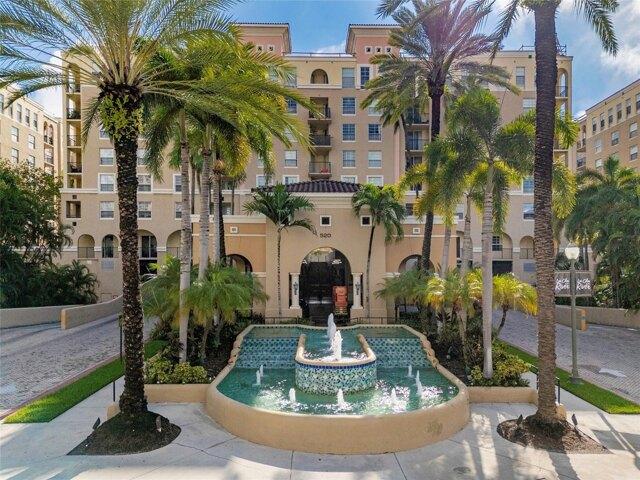 Se Th Ave Apt,fort Lauderdale, Condo For Sale