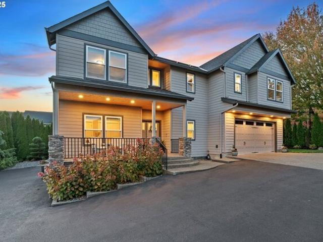 Se Willet Dr, Happy Valley, Home For Sale