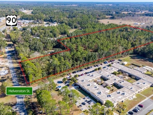 SE Helvenston St, Live Oak, FL 32064