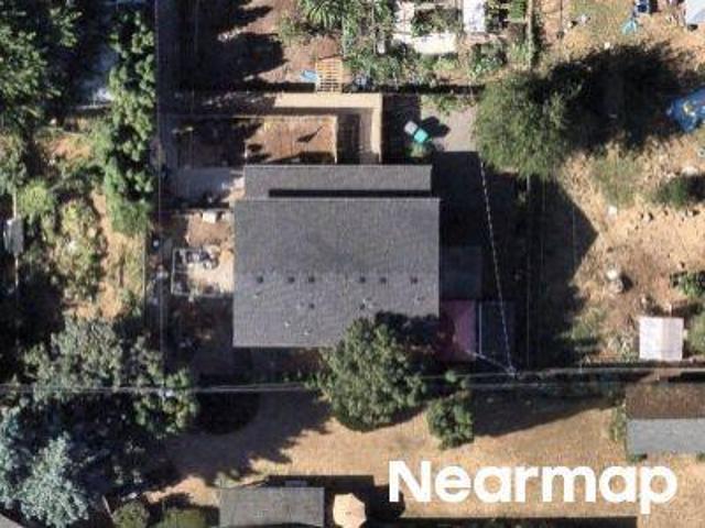 SE Salmon St
