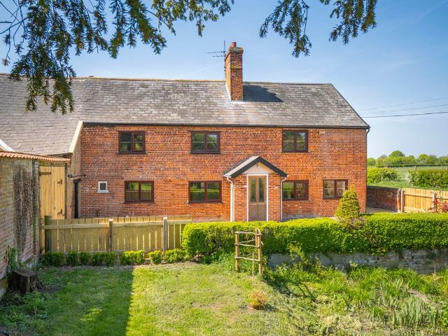 Semer, Ipswich, Suffolk IP7, 4 bed farmhouse to rent, £1,995 pcm | PrimeLocation