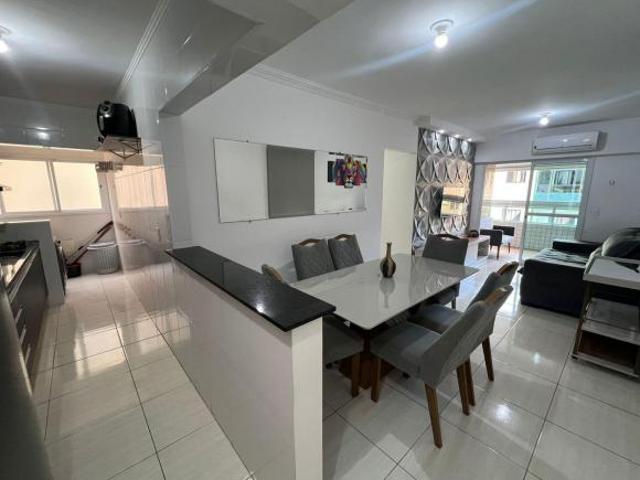 Semi Mobiliado no canto do forte, prédio com lazer completo lado praia, novo!