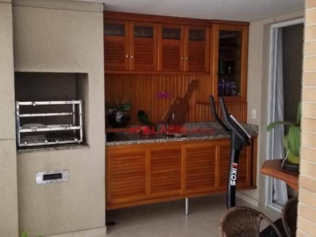 Semi novo varanda gourmet 3 dorms suíte próximo metrô